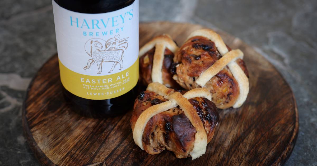 Easter Ale Hot Cross Buns | Harvey's Brewery